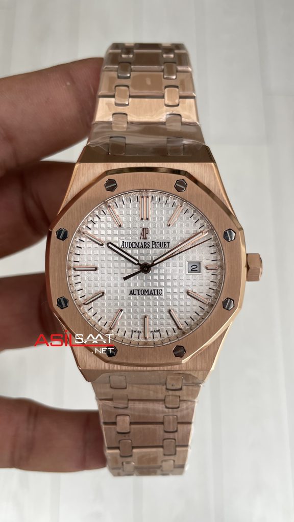 Audemars Piguet Royal Oak Beyaz Kadran 15400OR Rose Replika Saat