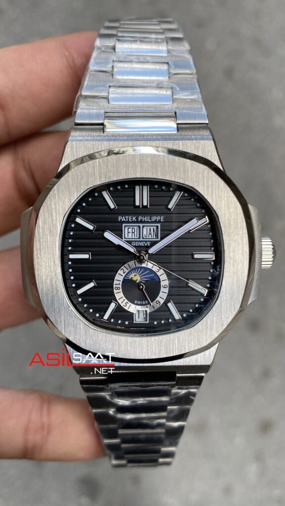 Patek Philippe Nautilus Annual Calendar Siyah Kadran 40 mm 5726 Silver ...